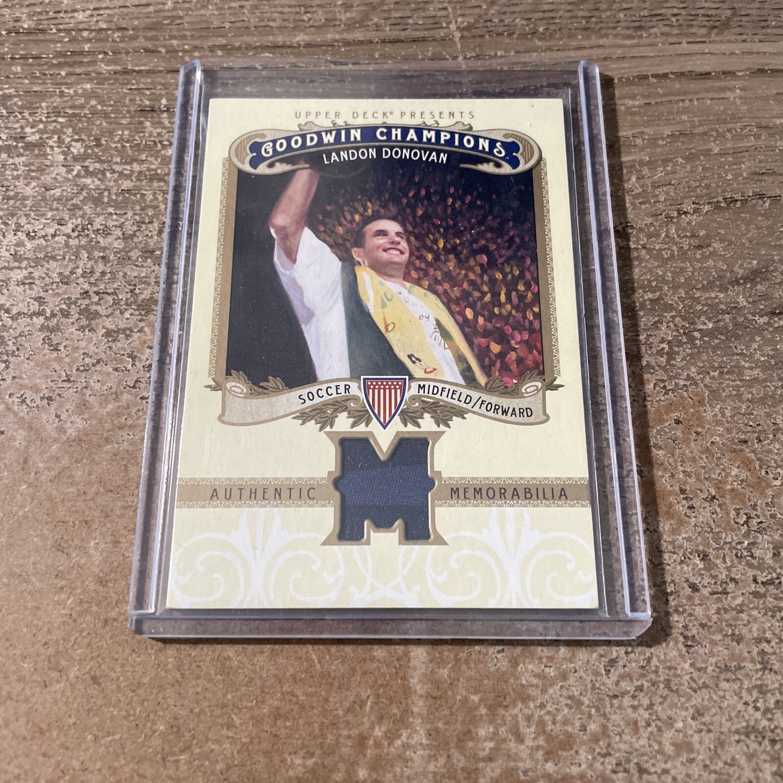 2012 Upper Deck Goodwin Champions #M-LD Landon Donovan Memorabilia ...
