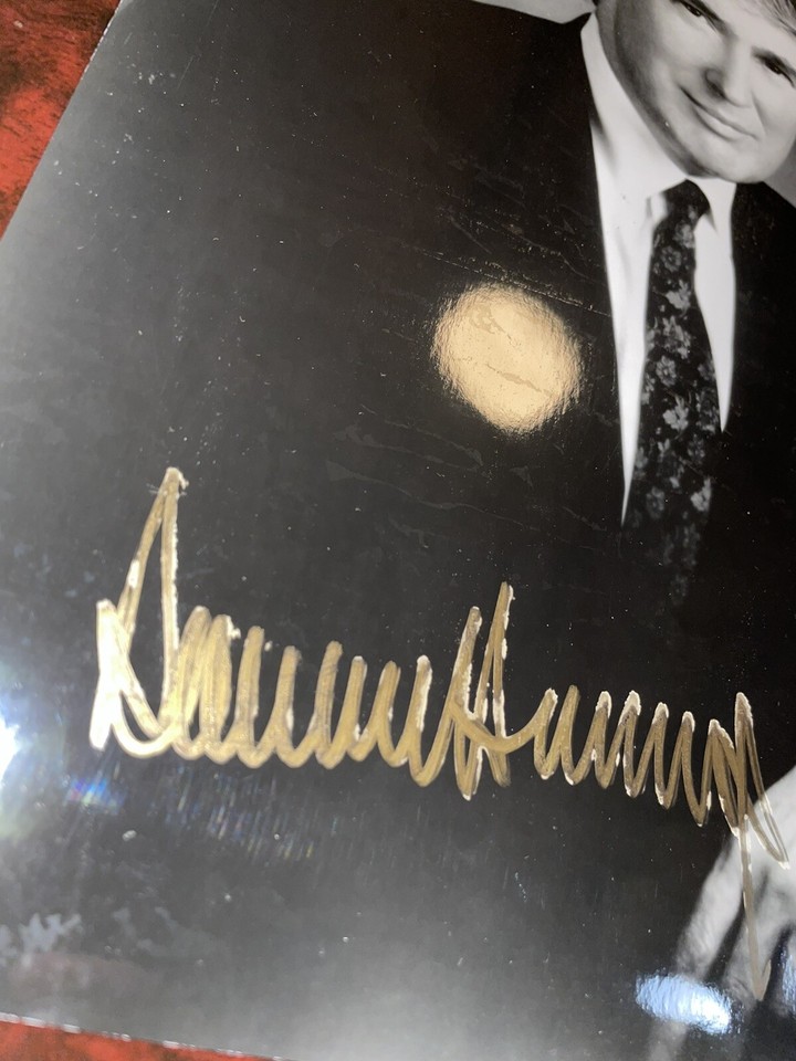 SIGNED Donald Trump original autographed 8x10” photograph Gold Sharpie ...