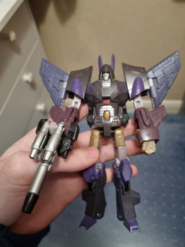 Cyclonus SLIGHT WEAR RTS figure Battle in space transformers | eBay UK