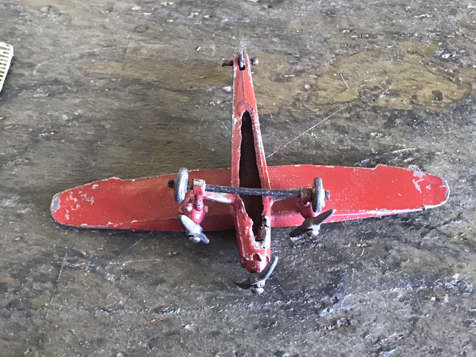 Antique Metal Toy Plane Red 3 Propellers Chippy Lead Slush Metal ...