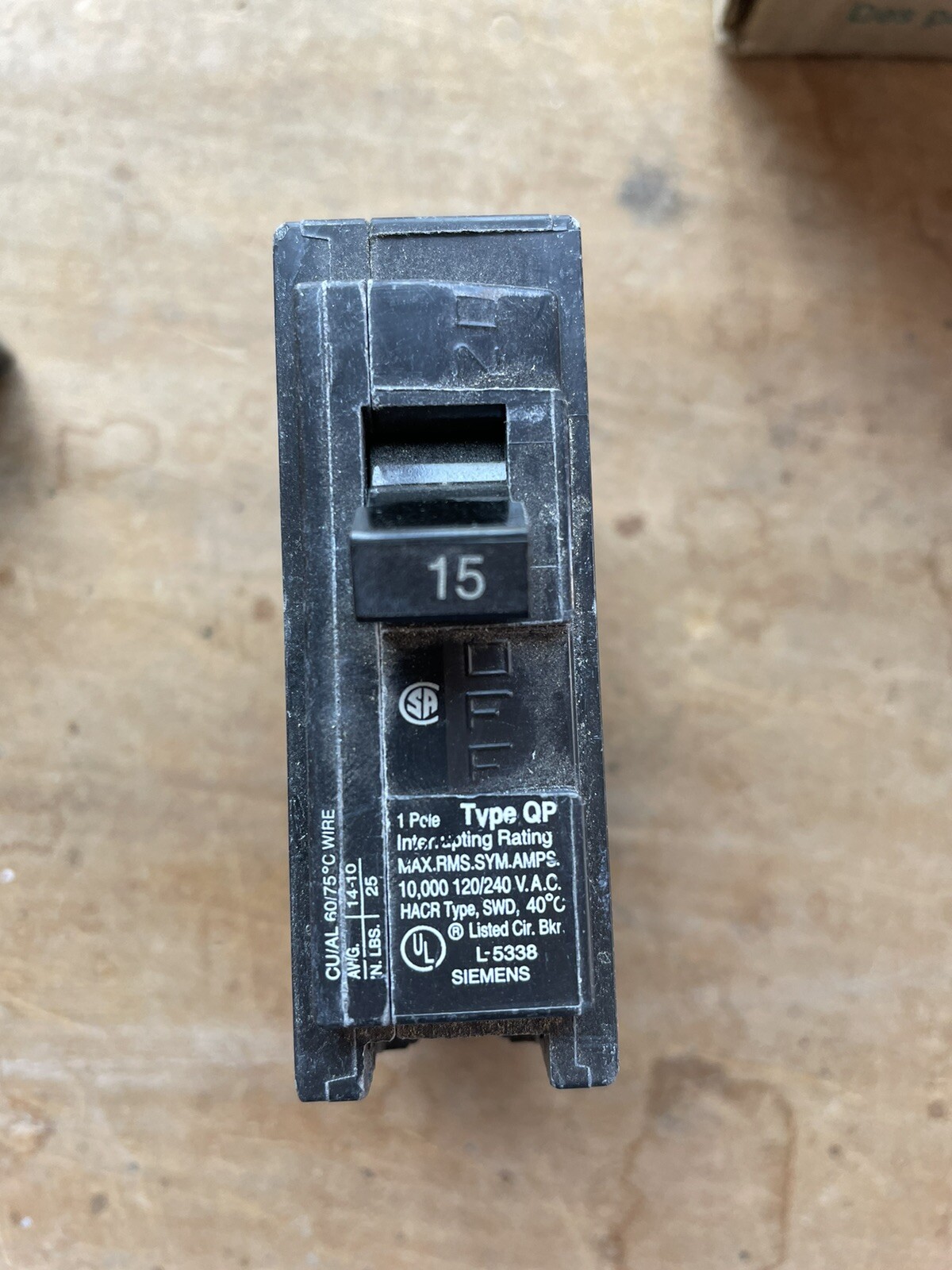 Siemens Q115 1-Pole 15-Amp 120/240V Plug-In Circuit Breaker | eBay
