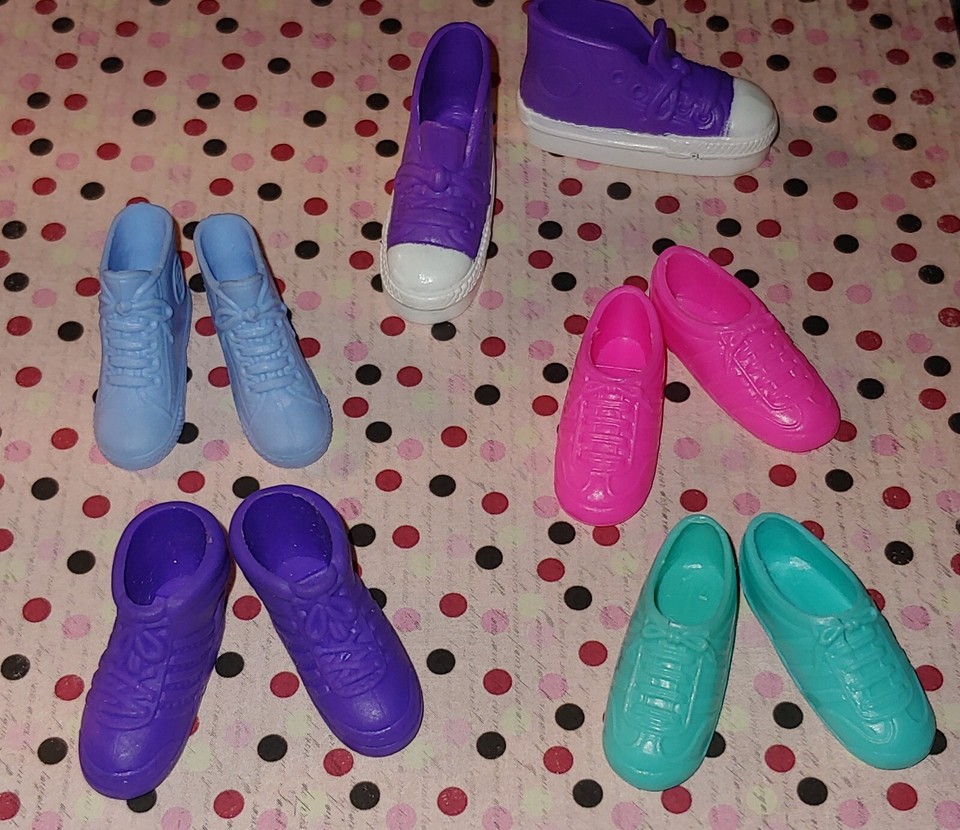 Mattel BARBIE SKIPPER DOLL SNEAKERS GYM SHOES 5 Pairs | eBay