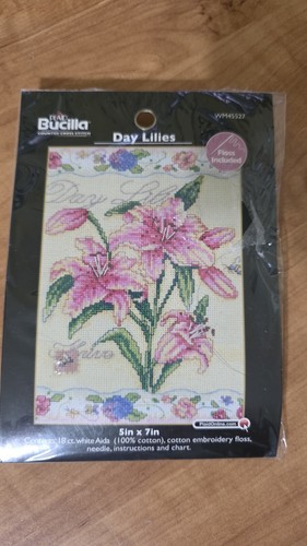 Bucilla Day Lilies WM45527 Counted Cross Stitch Kit 5in x 7in SEALED | eBay