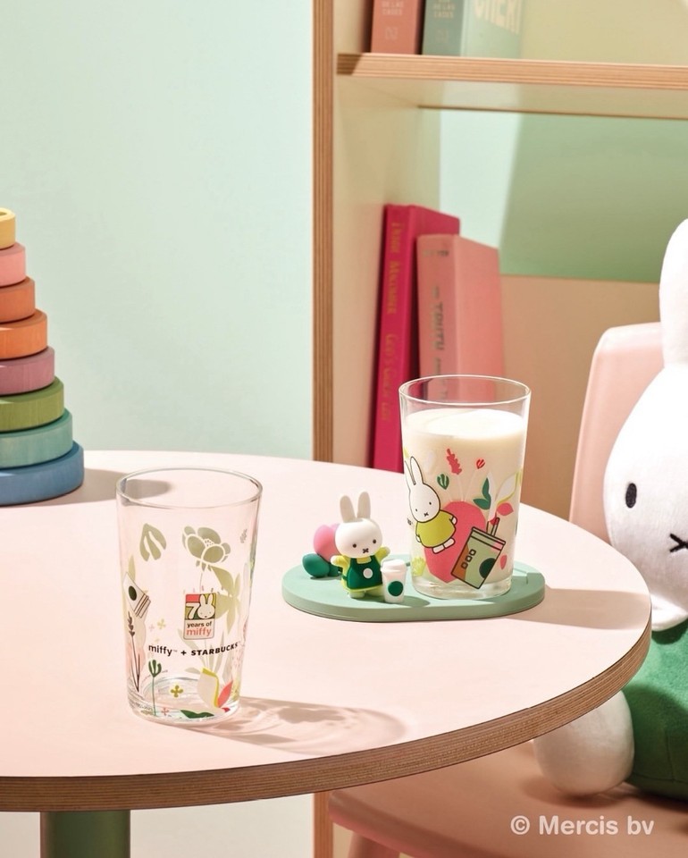 Starbucks Miffy Glass Cup Set Bunny White Cup Flower 7 oz 70th ...