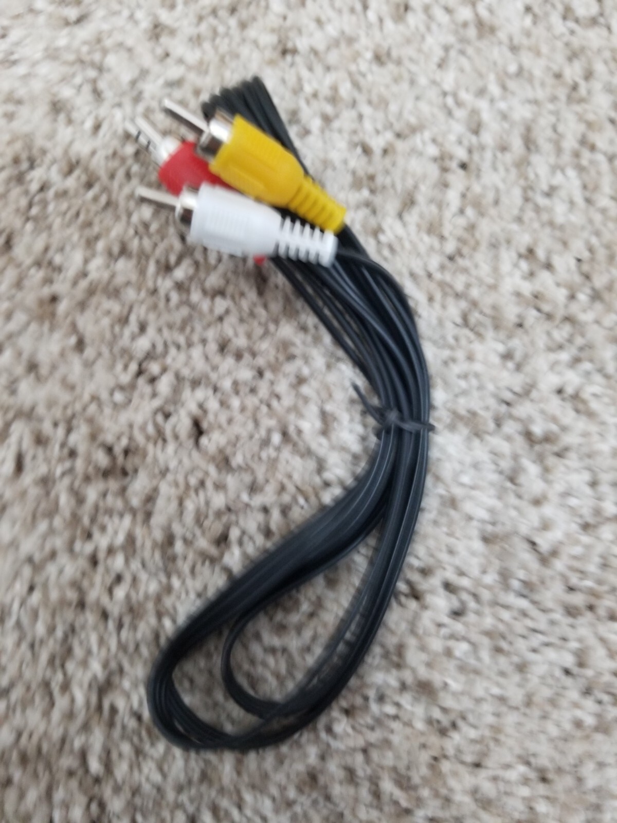 NEW TRNDlabs COMPACT PORTABLE HDMI, USB, AV, 1080p, LOW NOISE VIEW ...