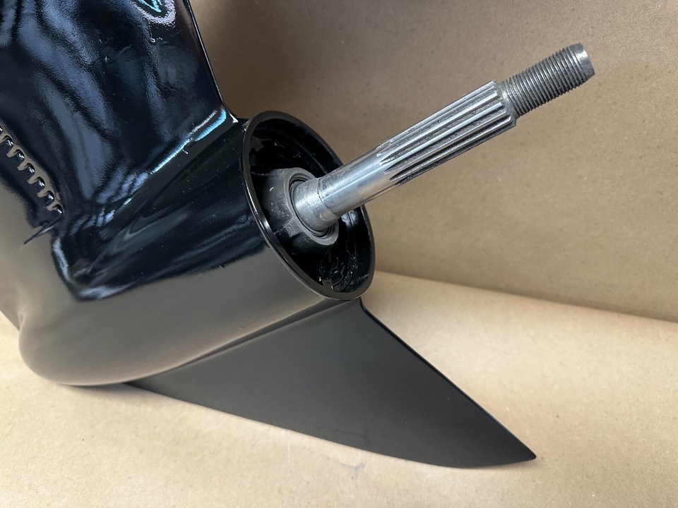 Clean Used OEM Mercury 1979-2018 25-Inch 150-200 HP 1.87R Outboard ...