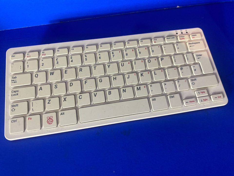 Raspberry Pi 400 Personal Computer Kit with Accessories | eBay UK