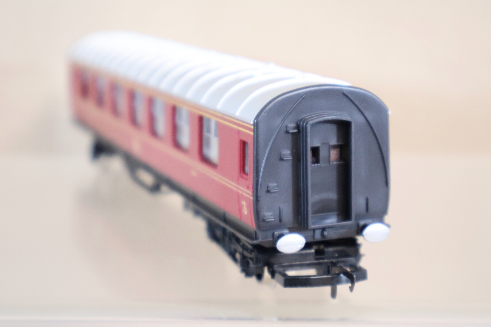Hornby R433 BR WR Maroon Mk1 Sleeping Car Coach W2105 MINT Boxed NT for ...