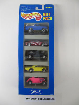 Hot Wheels 5 Ford Gift Pack #12404 New In Box | eBay