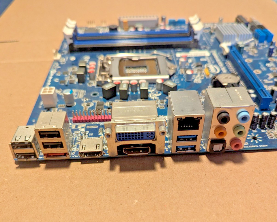 Intel Desktop Board 21 B6 E1 E2 ER w/ I/O Shield | eBay