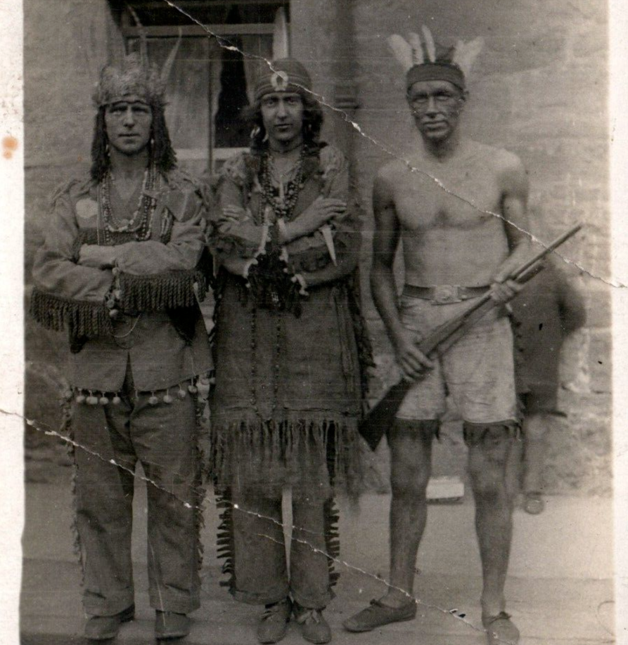 Photo muscular man vintage indigenous Canada Apache Indians INDIAN ...