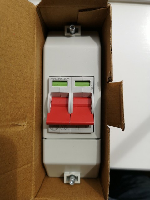 Wylex RECSW2S Isolator 100a 2 Pole Switch for Meter Tails DP Enclosure ...