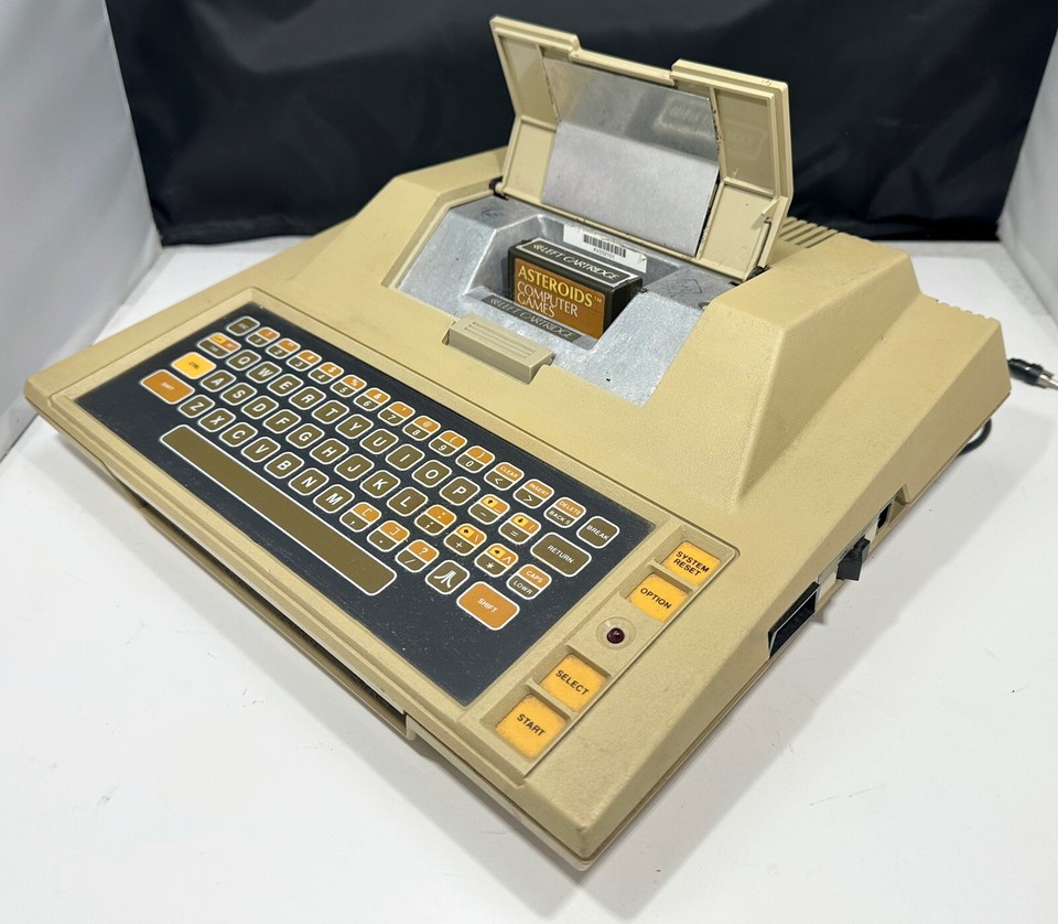 Vintage Atari 400 Computer Console System Untested Powers On W ...