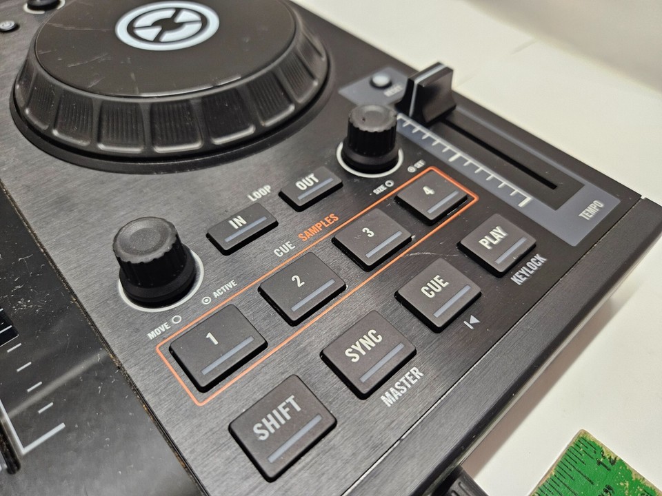 Native Instruments TRAKTOR KONTROL S2 MK1 DJ Controller | eBay