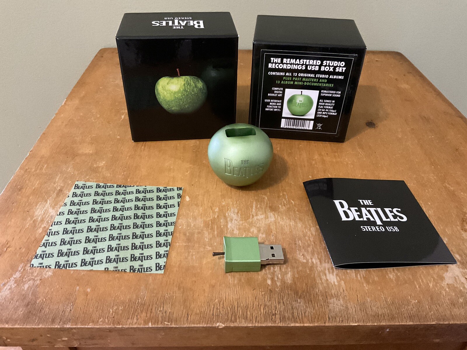 Beatles Stereo USB Complete W/ Inserts Great Condition | eBay