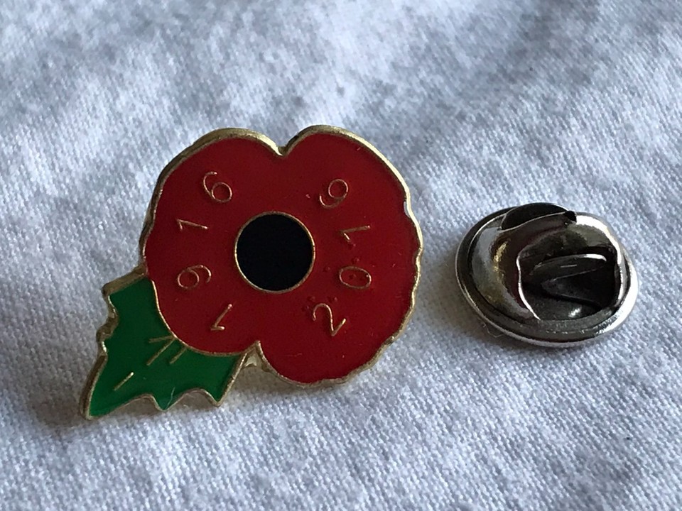 Vintage 2014 & 2016 Badges - SLL | eBay UK