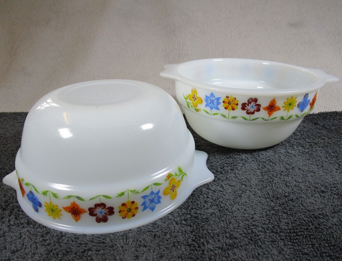2 Lovely Vintage Retro Phoenix Opalware Folk Flowers Glass Casserole ...