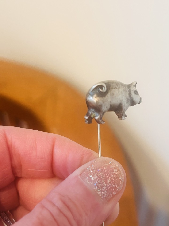 Vintage Silver Pig Stick Pin with Great Detail and the cutest curly pig ...