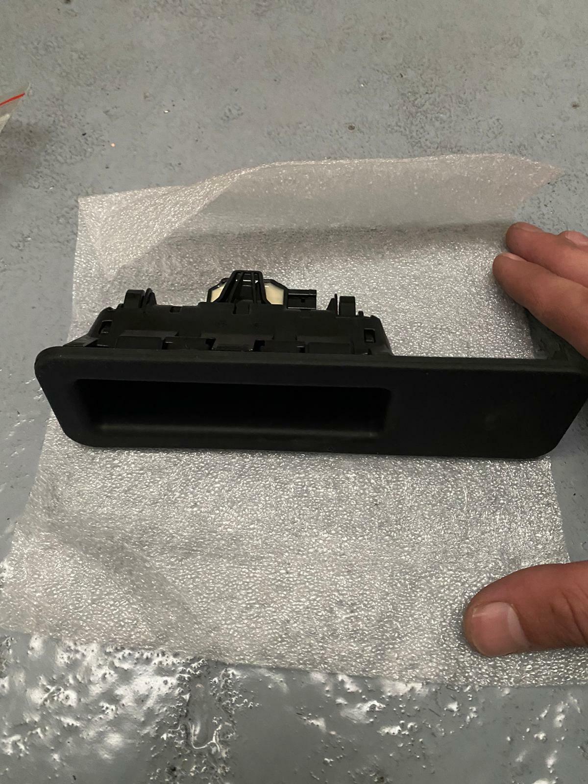 OEM BMW 1 Series F40 Boot Lid Tailgate Handle Trunk Lock Push Button ...