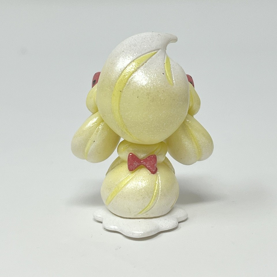 Vanilla Cream ALCREMIE Pokemon Jazwares Figure | eBay