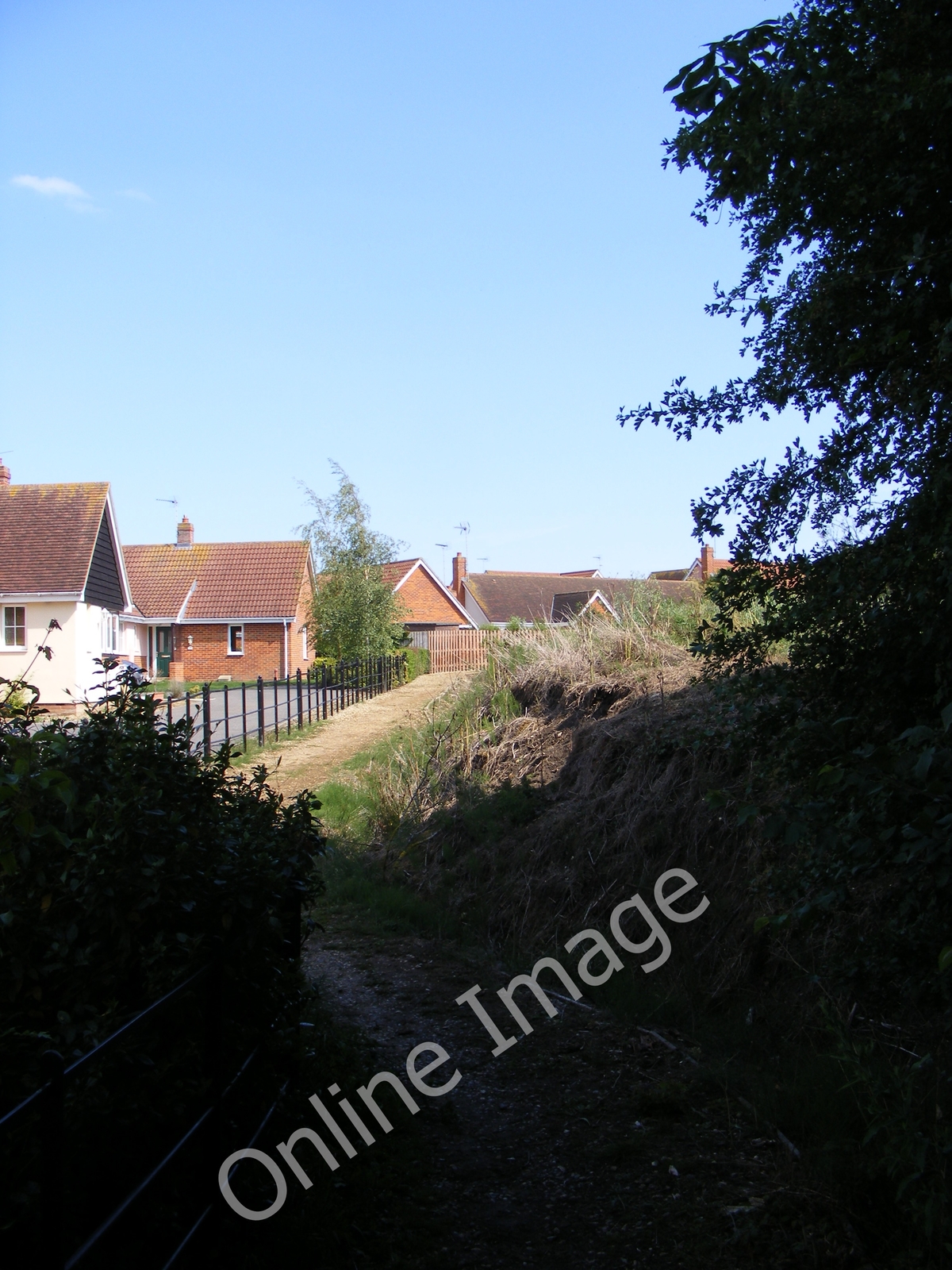 Photo 12x8 Footpath to Victoria Mill Road Framlingham Framlingham ...