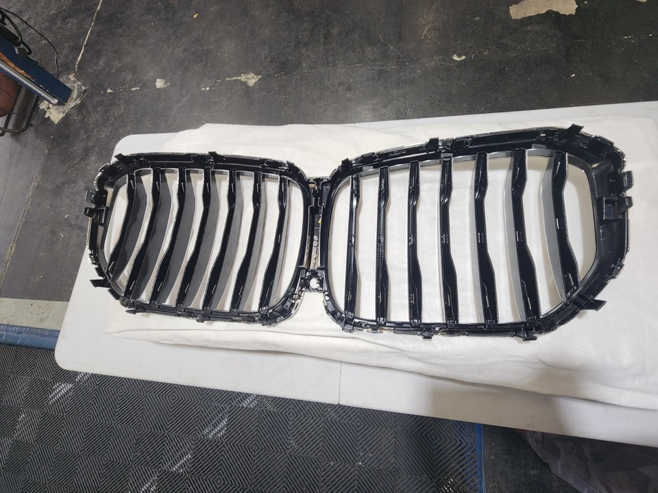 BMW X5 GRILLE SHUTTER 2019 2020 2021 GRAY OEM | eBay