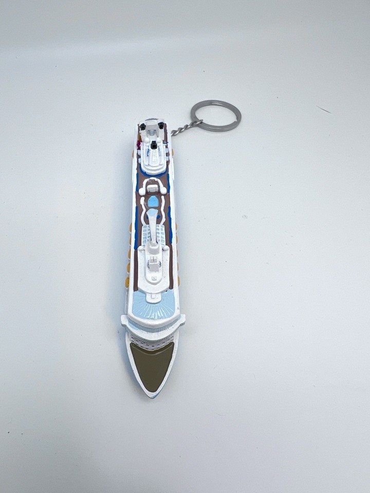 NEW Royal Caribbean QUANTUM Of The Seas Ship Replica Model Keychain ...
