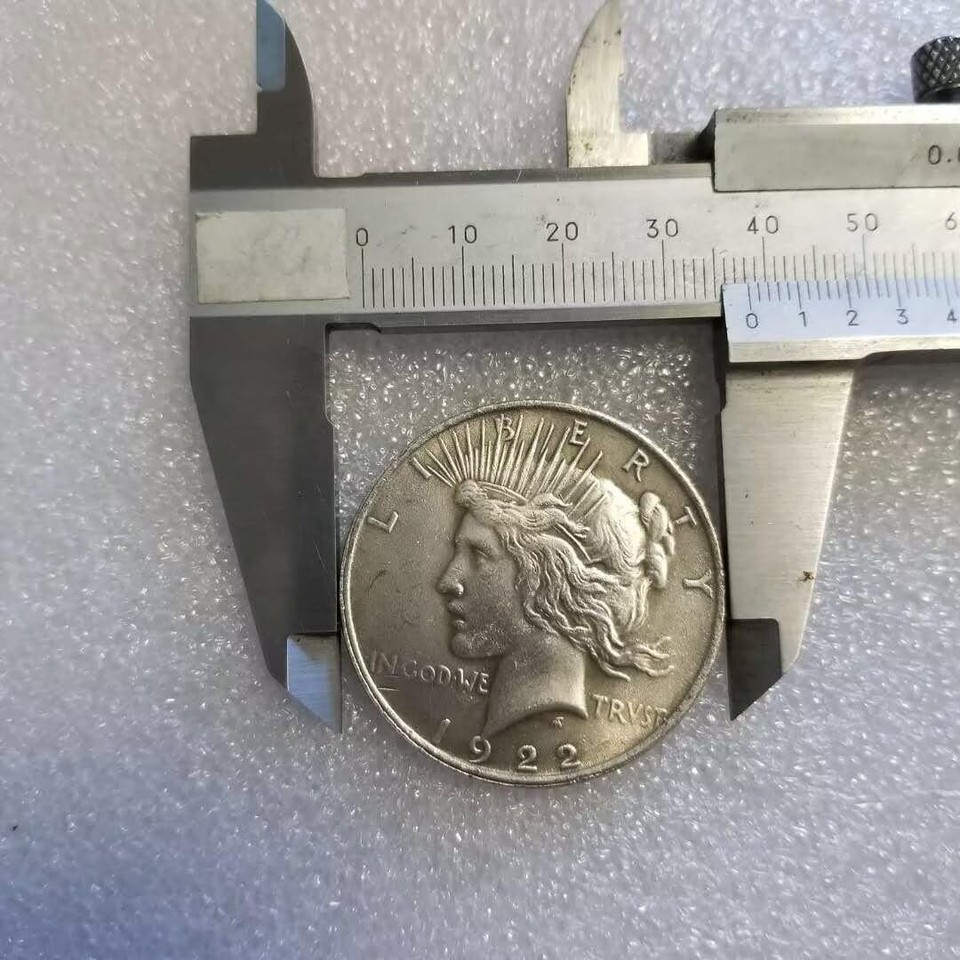 1925 Peace Dollar Coiin Liberty American Liberty Coinn United States of ...