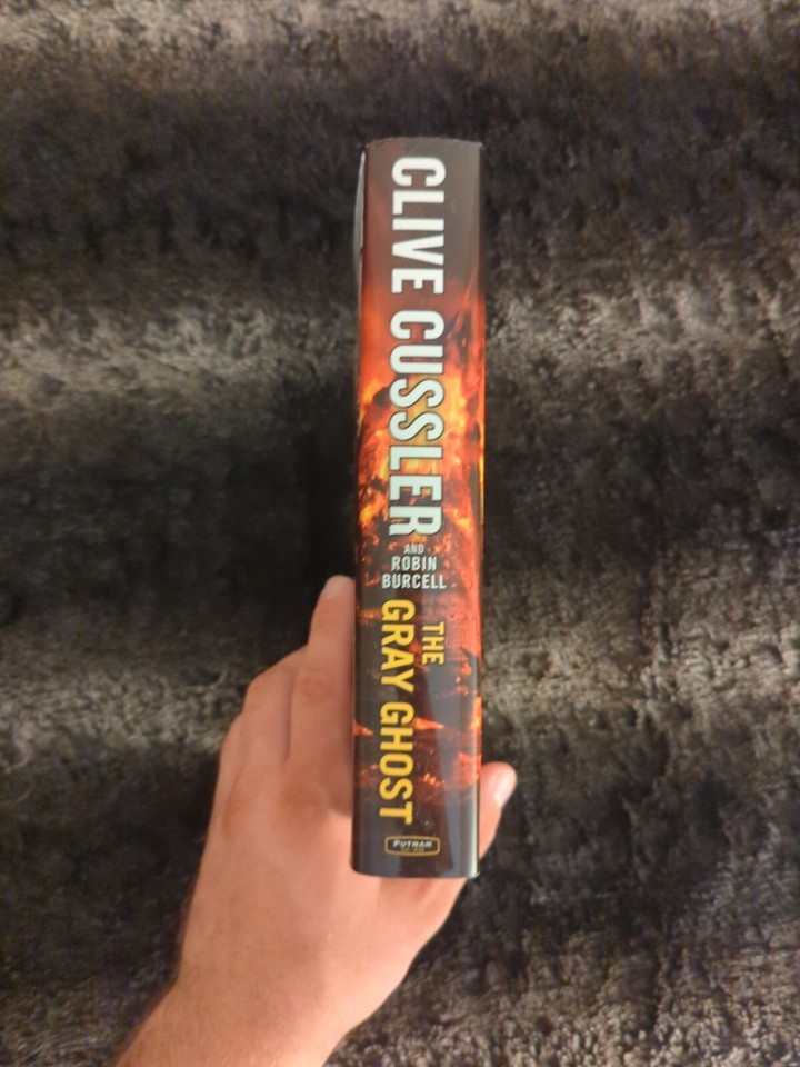 The Gray Ghost by Robin Burcell & Clive Cussler (2018, Hardcover ...