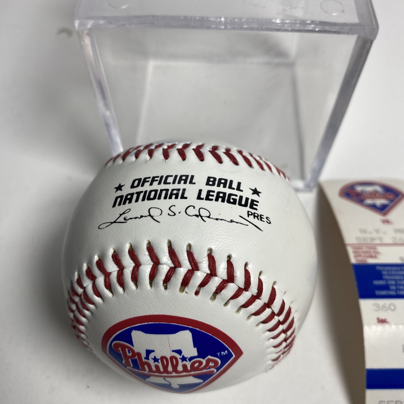 Rawlings PHILADELPHIA PHILLIES Team Logo Official National League ...