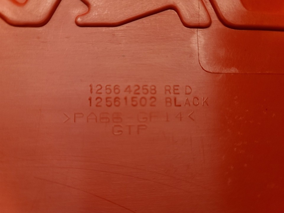 C5 Fuel Rail Engine RH Cover Z06 Red w/Gloss Black CORVETTE Inlays 97 ...
