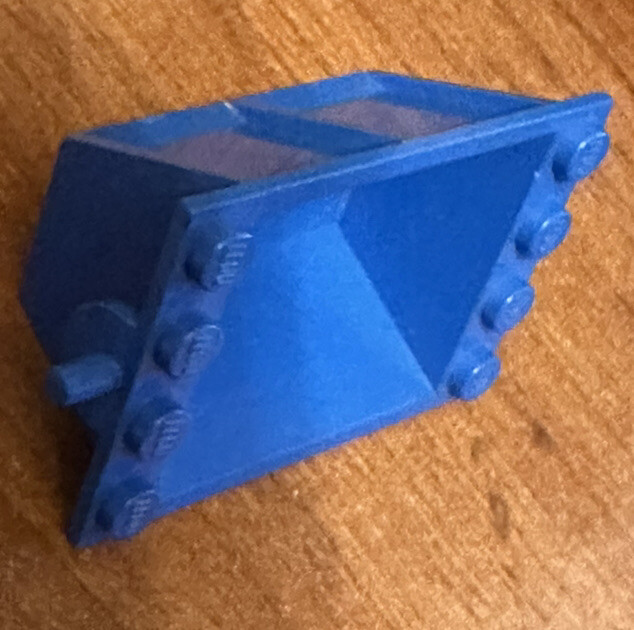Lego 1x 818 Blue Vehicle, Tipper Bucket 2 x 4 Vg/Gd | eBay