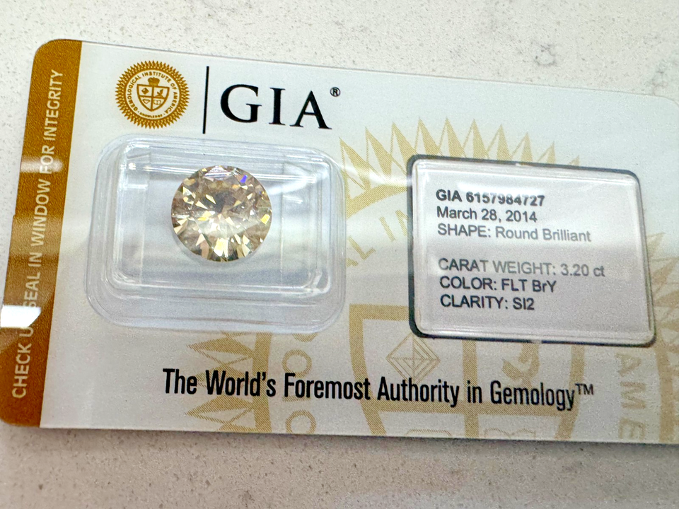 NATURAL FANCY DIAMOND GIA Certified 3.20CT Round FLT BrY EYE CLEAN NO ...