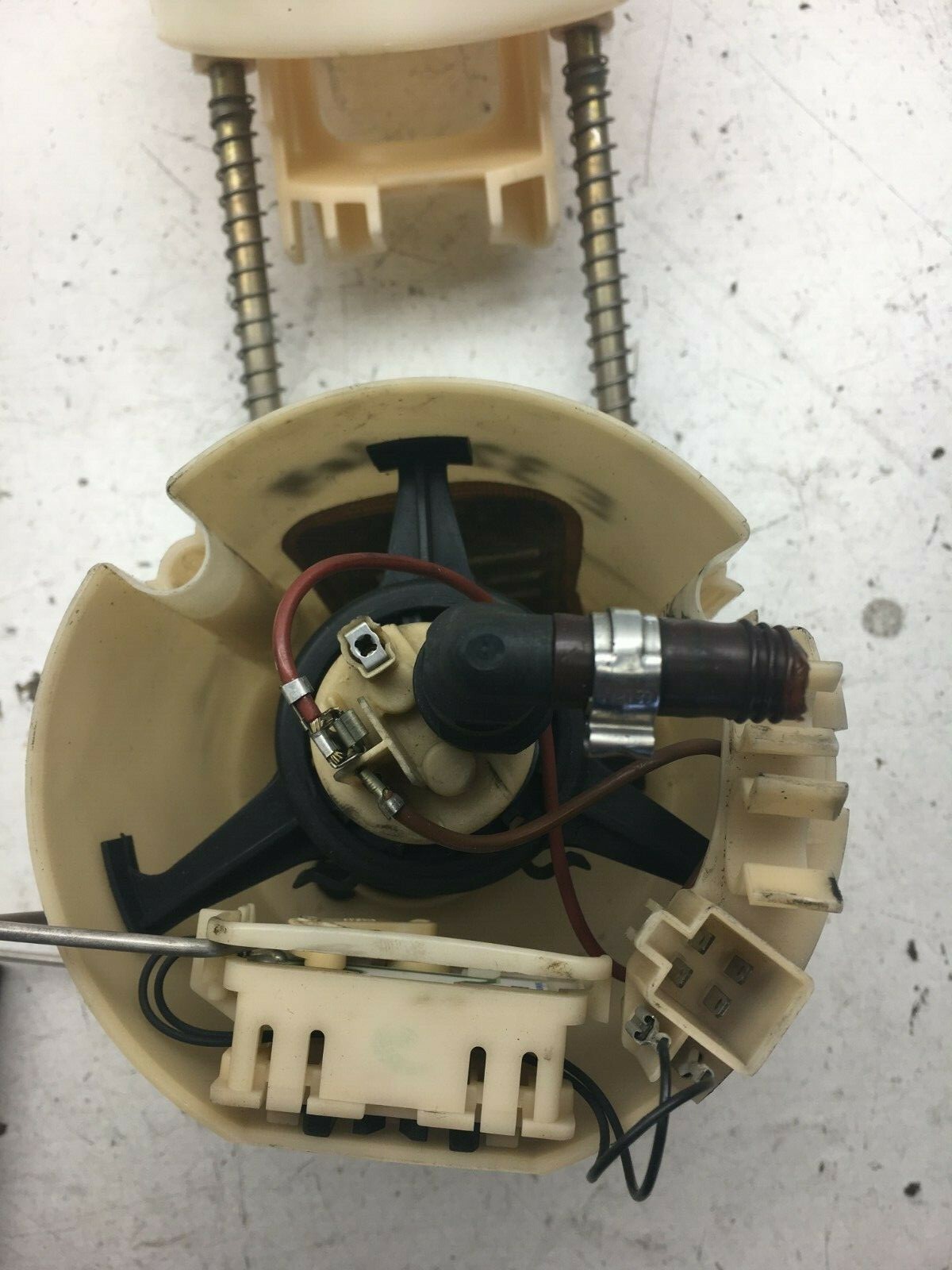 03-09 MERCEDES W211 E-CLASS FUEL GAS PUMP 2114701494 OEM ASM3 | eBay