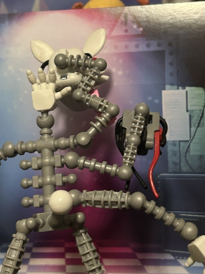 2025 Jazwares Five Nights At Freddy’s Mangle Jump Scare Action Figure ...