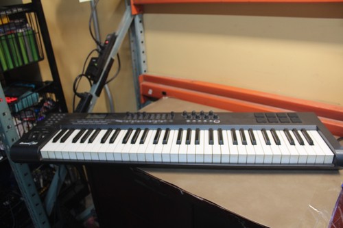 M-Audio Axiom 61 61-Key 8-Pad USB Keyboard MIDI Controller *AS IS ...