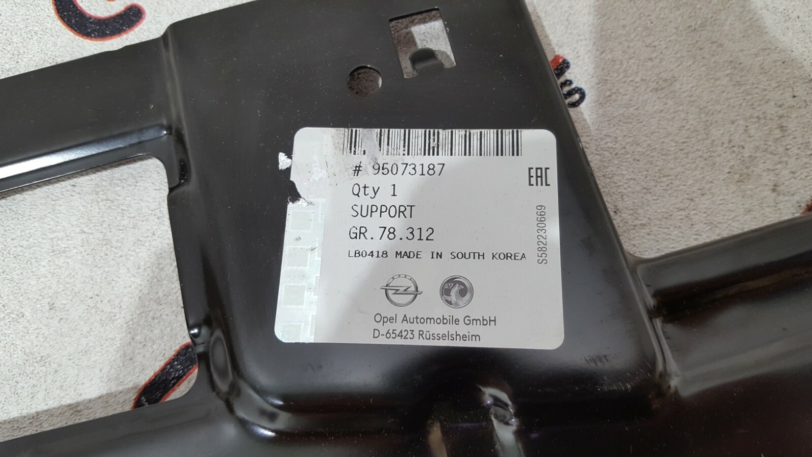 GENUINE BUICK ENCORE 2013 - 2016 Radiator Support Cover Trim Upper ...