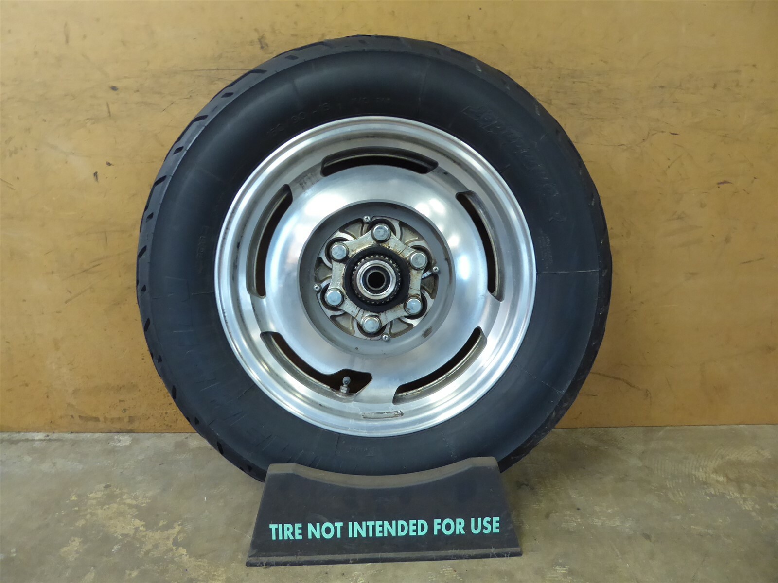 1992 Yamaha Vmax VMX12 Y489-1. rear wheel rim 15in | eBay