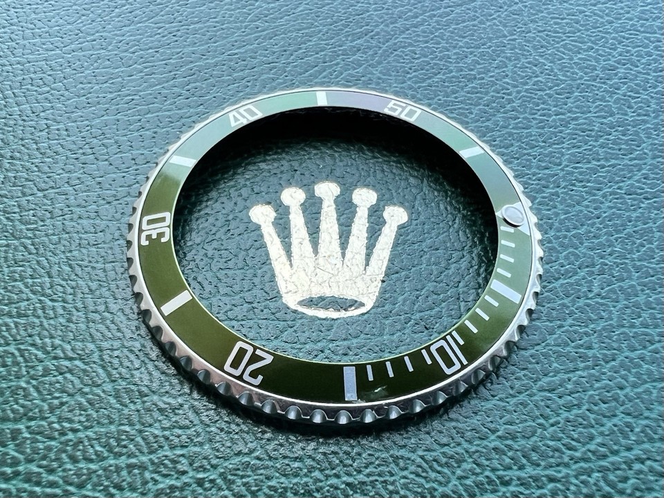 Authentic ROLEX Submariner Green 16610LV Complete Bezel - OC#788 | eBay
