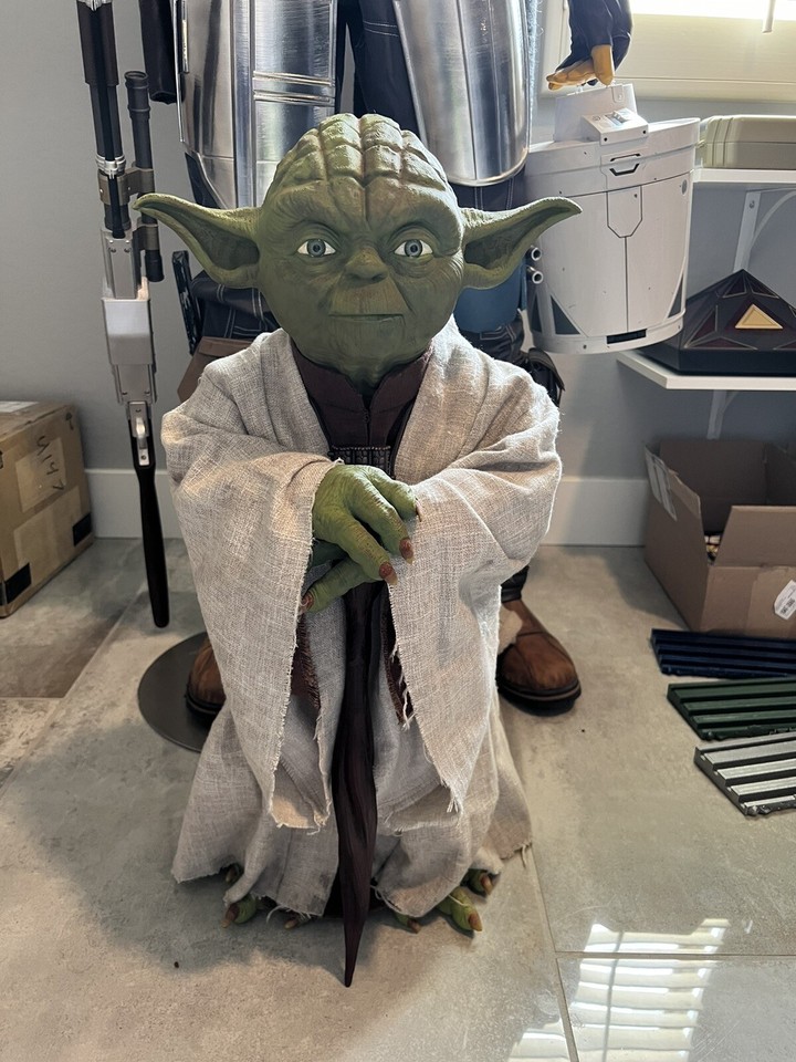 Life Sized 1:1 Star Wars Yoda Prop with Cloth Robes FREE SHIPPING! | eBay