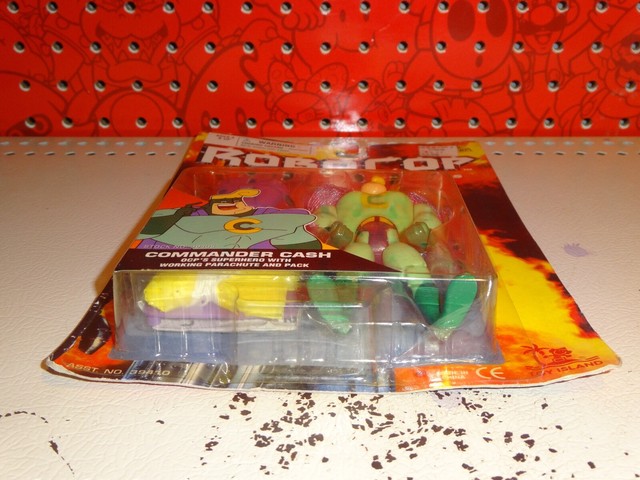 Robocop Commander Cash Figure 1994 Cartoon Series Toy Island for sale ...