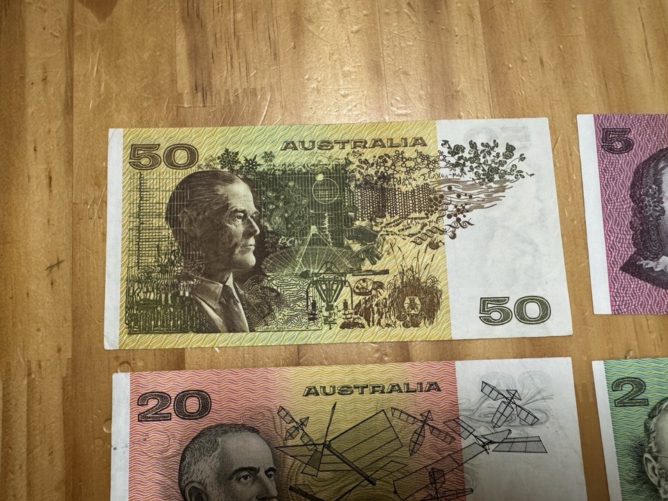 Set of 6 AUSTRALIAN PAPER BANKNOTES, CIRCULATED, $50 $20, $10, $5 $2.$1 ...