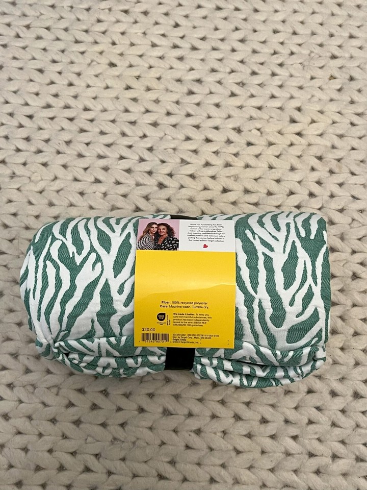 NWT DVF X Target Diane Von Furstenberg Woven Twig Throw Green Blanket ...