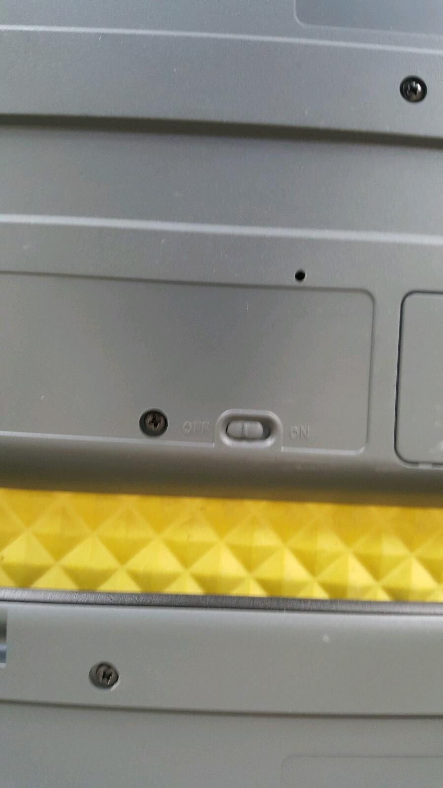 Lot Of 10 Logitech wireless Keyboard Y-R0067 No Dongle Receivers Free ...