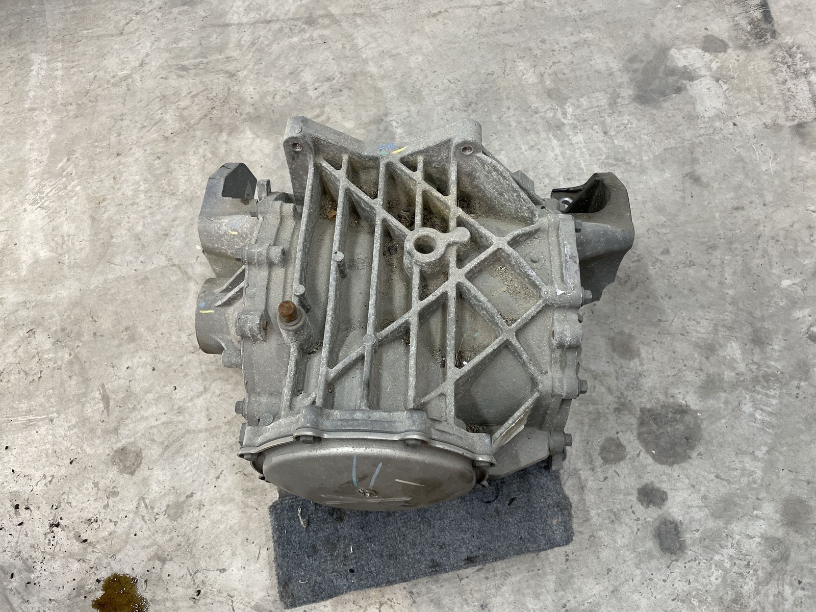 2006-2007 C6 Corvette Automatic Transmission Rear Differential 2.56 ...