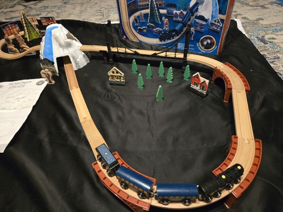 Imaginarium Wooden Railway Lionel The Polar Express Train Set | eBay