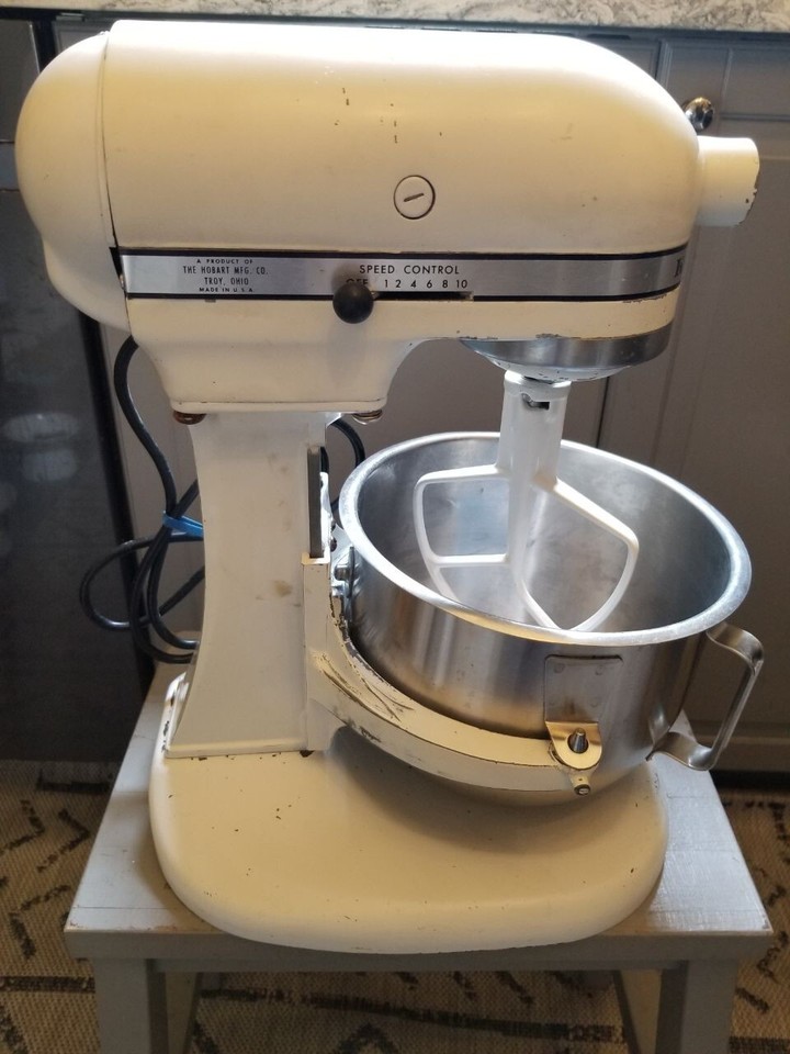 Rare KitchenAid Hobart Model K5+A White 10 Speed Lift Stand Mixer With ...