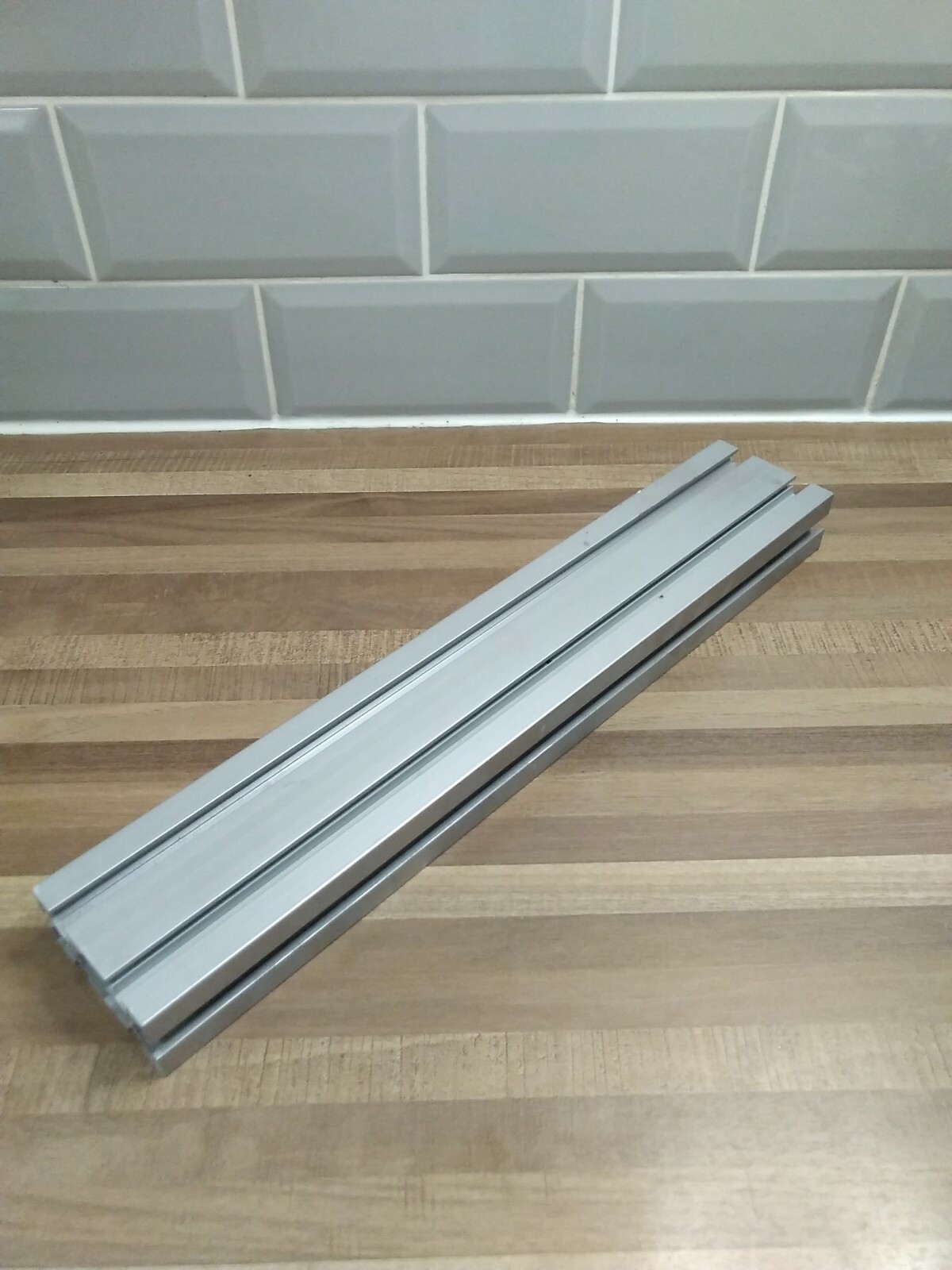 Aluminium T Slot Box Section 80mm Wide, 40mm High, 450mm Long ...