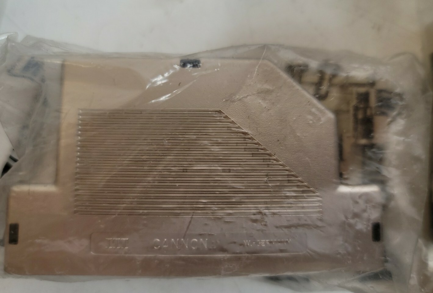 LOT OF 11 DD121073-53 ITT Cannon DSUB Position Connector Backshell NEW ...