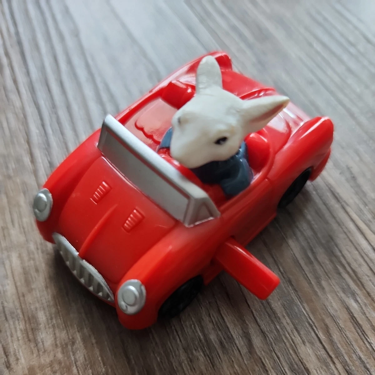 Stuart Little Red
